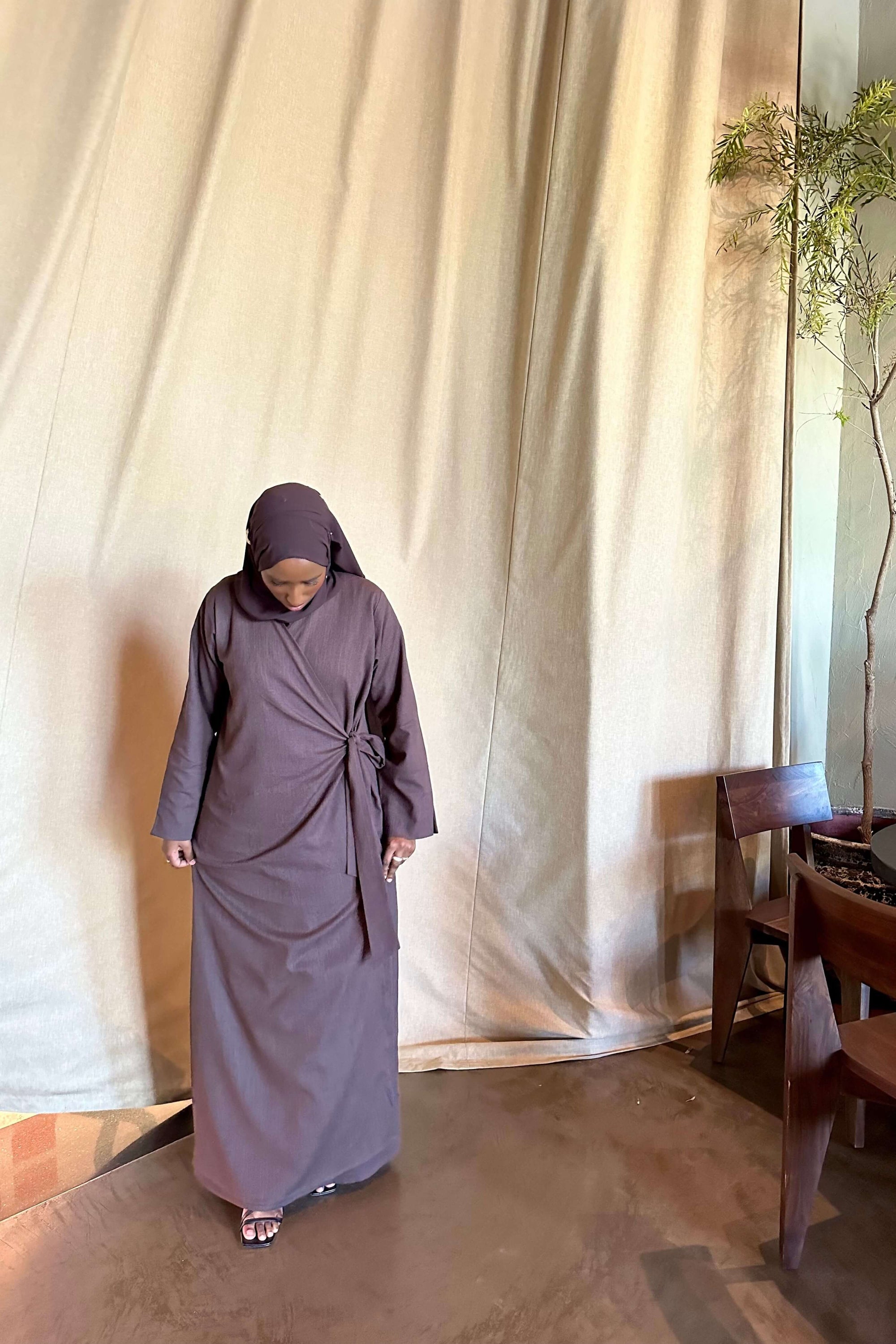 Linen Dark Chocolate Abaya with Wrap Detail and Moon Hijab
